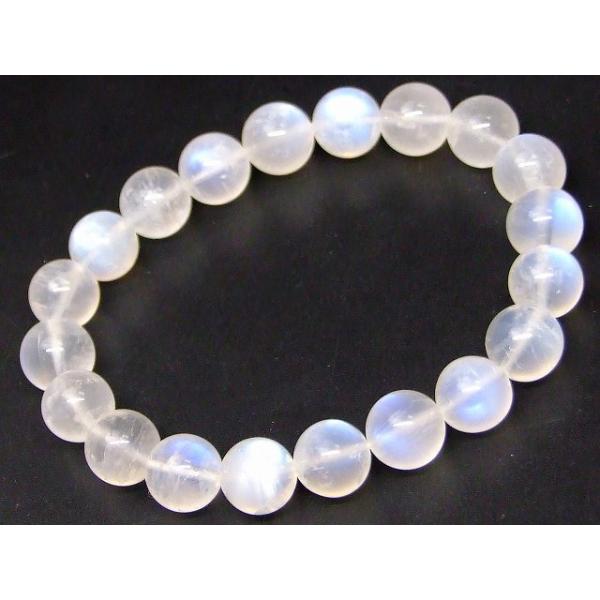 ※画像と同品質のものをお送りします。 オリジナルアクセサリー作りに是非どうぞ〜〜（m−m）ポーチに入れた状態で発送いたしますので、そのままプレゼントとしてご利用頂けます。素材天然サイズ約：重さg　玉径10mm・±0.5mm　内径17cm(ゴ...