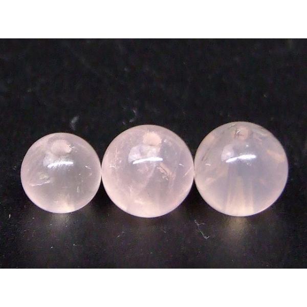 ※画像と同品質のものをお送りします。オリジナルアクセサリー作りに是非どうぞ〜〜（m−m）※新品ですが、へこみ・傷など見られる為、わけあり商品として格安にご提供しております。ご了承の上ご購入くださいませ。素材天然サイズ約：重さg　玉径4mm〜...