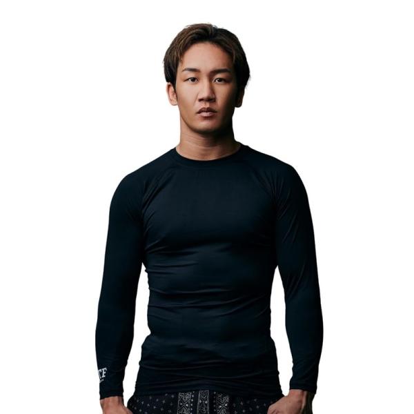 【商品名】　HTF 朝倉未来プロデュース コンプレッションウェア トレーニングウェア スポーツインナー フィットネス ゴルフウェア メンズ 長袖 UVカ 【商品説明】　 【サイズ】　高さ : 2.10 cm　横幅 : 22.20 cm　奥行...