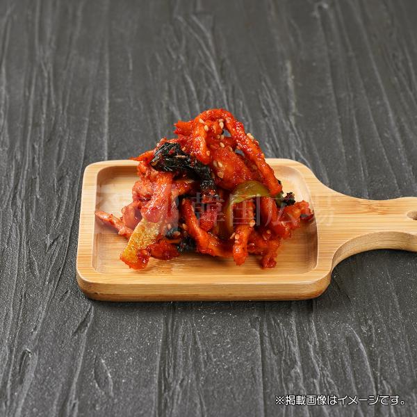 [名称]　切干大根辛味和え[原材料名]　干し大根（韓国産）、玉ねぎ、生姜、にんにく、長ねぎ、乾燥唐辛子の葉、粗びき唐辛子、粉末唐辛子、粗塩、水あめ、砂糖/調味料（アミノ酸等）[内容量]　180g[賞味期限]　製造日より約15日[保存方法]　...