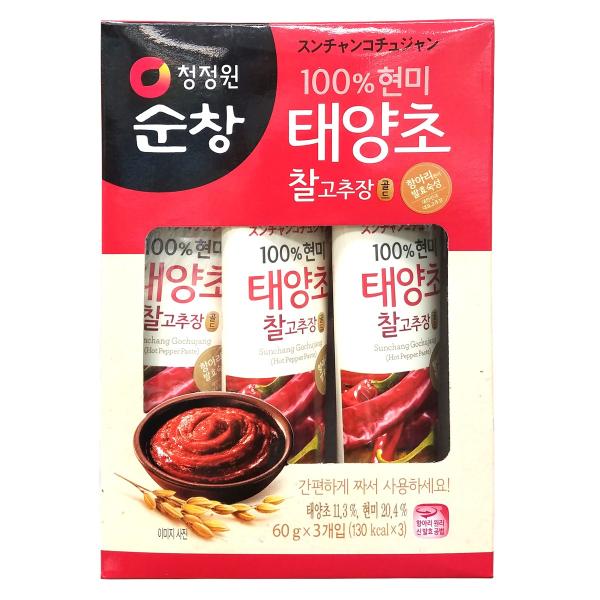 かけるだけで韓国の味！ビビンバの薬味として、各種炒め物から鍋料理の味付けなど幅広くご利用頂けます。携帯に便利な60ｇサイズ！[名称]　コチュジャン [原材料名]　水飴、唐辛子ミックス(唐辛子粉、食塩、にんにく、玉ねぎ)、玄米、オリゴ糖、大豆...