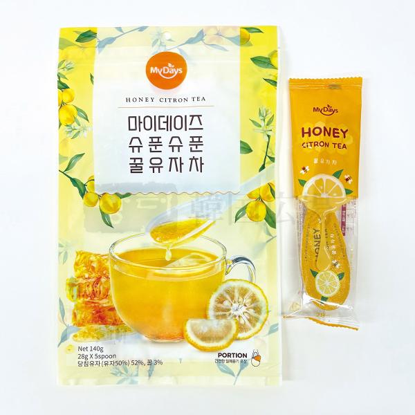 柚子茶の容器がスプーンになっています。[名称]　ママレード [原材料名]　ゆず（ゆず、果糖）、砂糖、はちみつ/増粘剤（カラギナン）、クエン酸、酸化防止剤（VC） [内容量]　140g (28gX5個)[賞味期限]　別途記載  [保存方法]　...