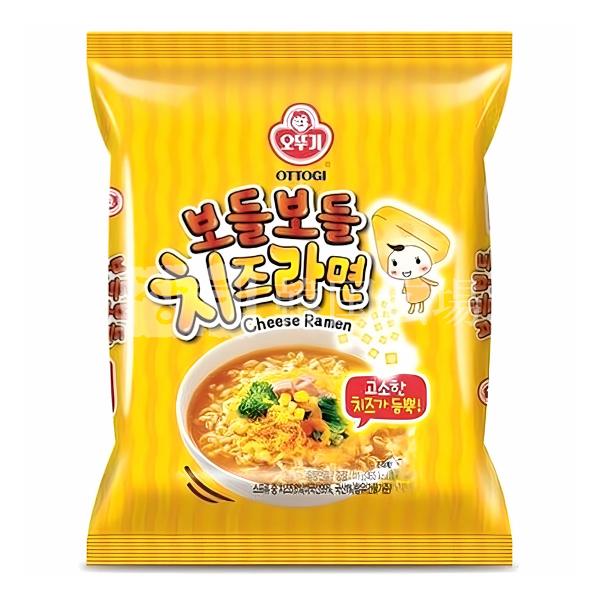 香ばしいチーズがだっぷり![名称]　即席麺[原材料名]　麺(小麦粉,油化油脂,ジャガイモでん粉,精製塩,グルテン / アミノ調味液,ビタミンB2)スープ類(精製塩,チーズ粉末,油クリーム,ブドウ糖,チーズ混合粉末,チェダーチーズ味粉末,野菜...