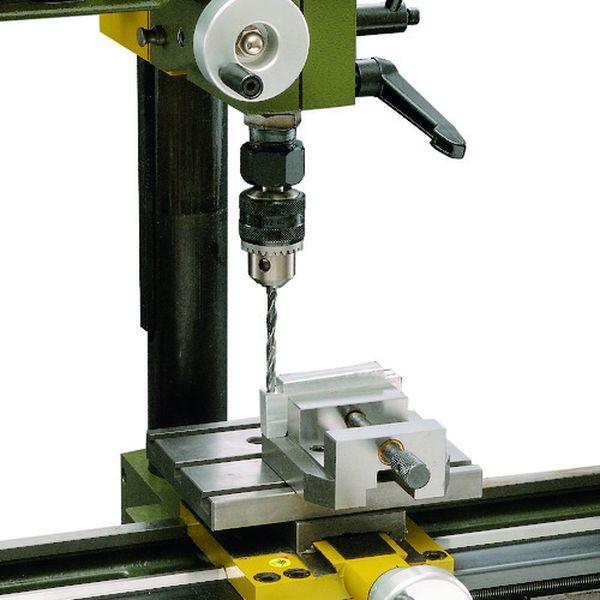 ・フライステーブルFF230専用オプション。・加工物の固定に。・口幅(mm)：60・口の広がり(mm)：35・口金高さ(mm)：20・生産国 ドイツ・JANコード 4952989242505・質量 1265g・コード：420-5679 ・品...