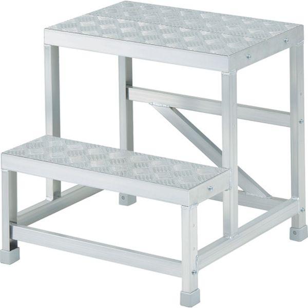 ・付属の工具で簡単に組み立てられる工場向け作業台の定番です。・脚端具は市販のドライバーで簡単に脱着、交換できます。・防滑性に優れる縞板タイプです。・工場や倉庫などでの高所への移動や、手の届かない高さの機械操作や設備メンテナンスなどの作業に。...