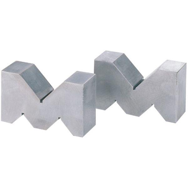 ・V溝は90°に仕上されており、円筒の簡易検査、丸棒のケガキなどに使用可能です。・2個1組、一体加工になっています。・丸物の加工物を固定し、広範囲で使用出来ます。・丸物の測定、ケガキとして最適。・幅(mm)：75・奥行(mm)：38・高さ(...