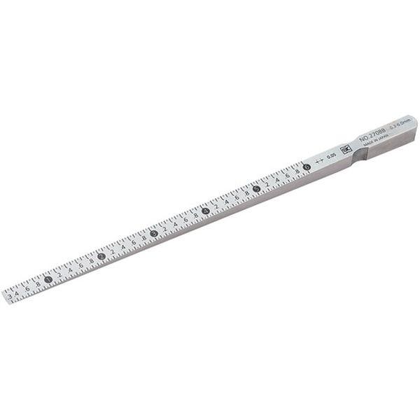 ・厚さのテーパーを利用してすき間測定を行うゲージです。・携帯に便利なプラスチックケース入、ボールチェーン付です。・細幅(6mm)タイプ。高さ調製治具としても使用できます。・反射しにくいシルバー仕上です。・携帯に便利な収納ケース付です。・溝・...