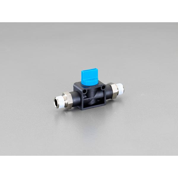 ●使用圧力範囲:0-0.9MPa●使用温度範囲:0-60°C（凍結なきこと）●本体材質:樹脂:PBT、金属部:黄銅（無電解ニッケルメッキ）●ハンドル材質:POM●使用流体:空気●入力側(取付ねじ):R3/8"●出力側(取付ねじ):R3/8"...