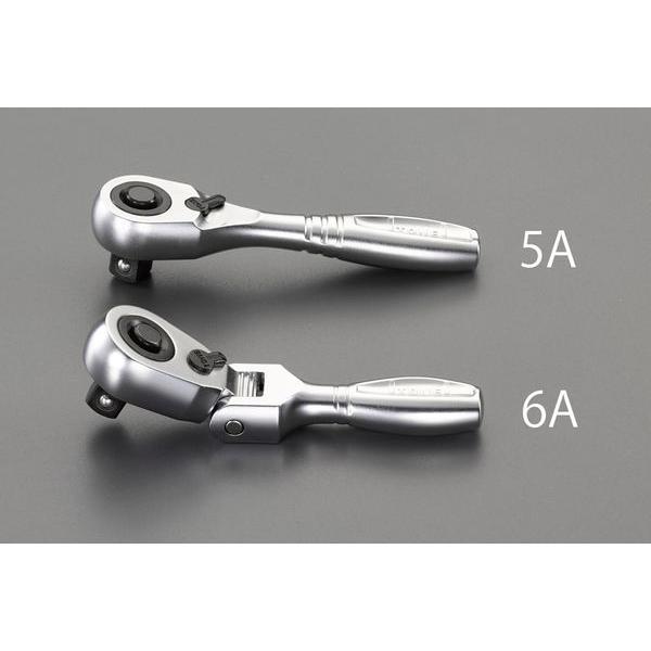 ギア数：72枚歯差込角：3/8""送り角：5°全長：110mm重量：147g材質：構造用鋼プッシュ式左右切替式ソケットホールド機構付ヘッド部がコンパクトなため、狭い箇所でも効率よく作業を行えます。EA618JA-5AEA618JA-5Aヤフ...