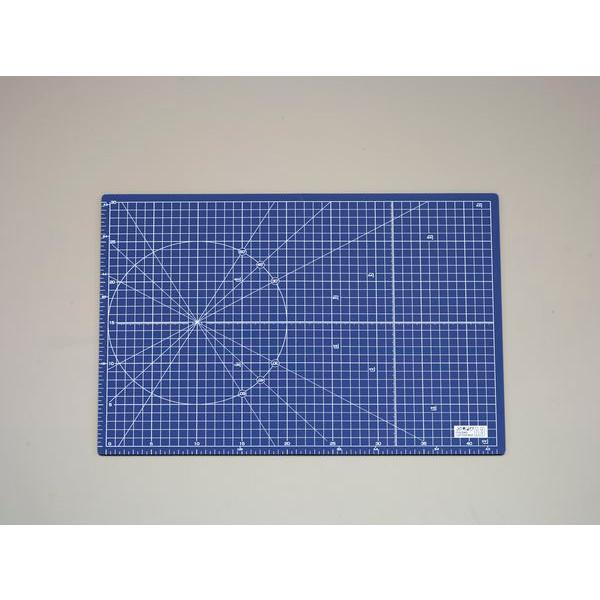 材質：オレフィン系樹脂重量(g)：287展開時サイズ：320×450×3mm折畳み時サイズ：320×225×6mm広げるとA3、折り畳めばほぼA4のマットは使い勝手がよく、持ち運びに便利なサイズです。裏面には滑り止め付きで、作業中にマットが...