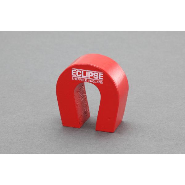 ●吸着力:40N（4kgf）●サイズ:15.9(D)×33.3(W）×35(H)mm●材質:Alnico5●使用温度:550°C以下●仕様:磁気防止プレート付●特徴:耐腐食●重量:30g●磁気防止プレートについて:未使用時の磁気と傷防止用の...