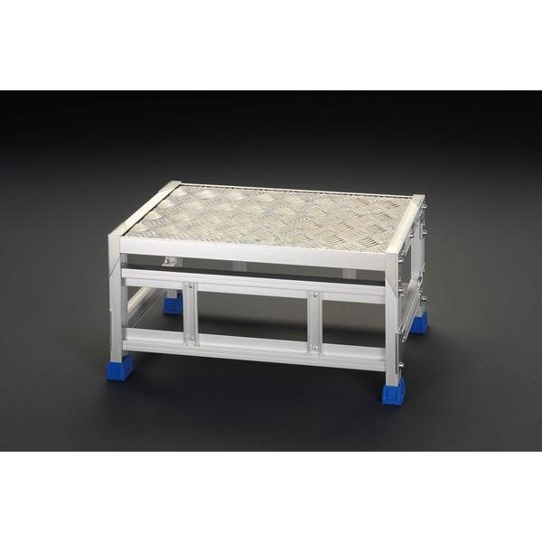 メーカー：アルインコ（ALINCO）型番：CSBC-123S※注意※：【お客様組立品】天板高さ(m)：0.25最大使用荷重：150kg段数：1重量(kg)：4.0天板サイズ(mm)：300×400設置寸法(mm)：315×415アルミ合金製...