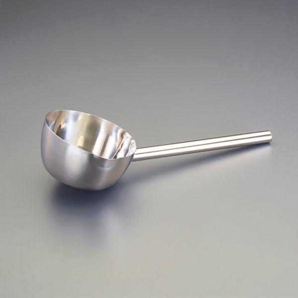 頭サイズ：φ180×95(H)mm容量：1.8L柄長：300mm材質：ステンレススチール汚れやキズが付きにくく耐久性に優れます。腐食やさびにも強く衛生的で多用途にご使用いただけます。注ぎ口付入数：1個EA991X-52EA991X-52ヤフ...