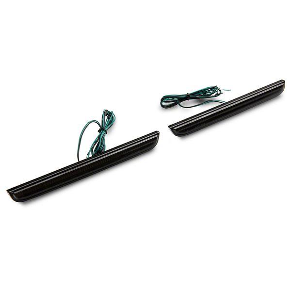 Raxiom 15-23 Dodge Challenger Axial Series LED Rear Bumper Reflector Lamps- Smokedメーカー：Raxiomメーカー品番：CH6725・掲載画像は、カタログより抜...