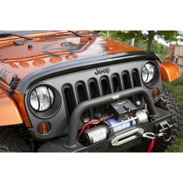 Rugged Ridge Wraparound Bug Deflector Smoke 07-18 Jeep Wranglerメーカー：Rugged Ridgeメーカー品番：11350.02・掲載画像は、カタログより抜粋した参考画像となって...