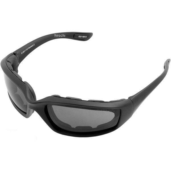 ・通気性、快適性、風やほこりからの保護します。・クローズドセルメモリフォームパッドを備えた、柔軟な黒色のポリカーボネート製ラップアラウンドフレーム。・防曇性のあるポリカーボネートレンズは紫外線から100%保護します。・各フレームの端にある小...