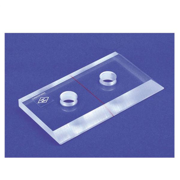 プラスチック巾定規広島　巾定規●巾定規センターに正確な線を入れました。●裏面に、スベリを良くする為、アールを取っています。● サイズ：85×170mm　厚み15mm　質量約225ｇ●巾定規センターに正確な線を入れました。●裏面に、スベリを良...