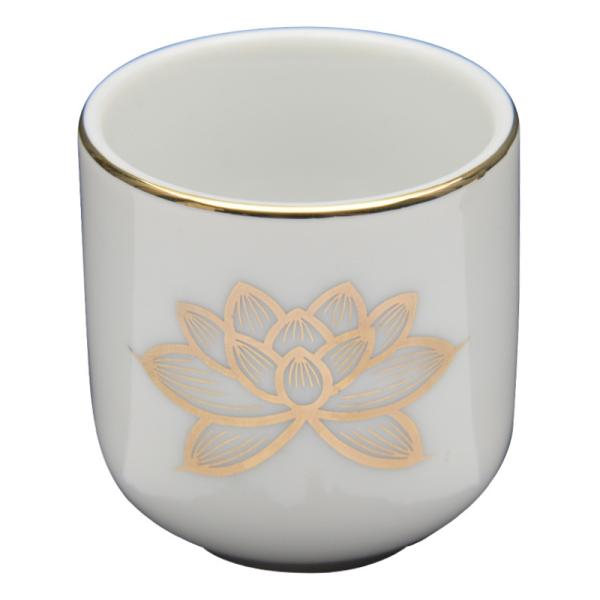 ◆名称：湯呑 上金ハス (1.5寸〜2.0寸)◆宗派：天台宗・真言宗・浄土宗・臨済宗・曹洞宗・日蓮宗・浄土真宗本願寺派・浄土真宗大谷派・時宗・黄檗宗・無宗派対応◆サイズ：1.5寸：口径4.4×高さ4.4cm1.6寸：口径5.0×高さ5.5c...