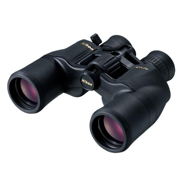 ■特徴接眼レンズに非球面レンズを採用し、歪みが少なく視野周辺までシャープな見え味。多層膜コーティングを施した大きな対物レンズ口径により、明るく鮮明な視界を実現。手に馴染みやすい、ラバーコートボディ。接眼目当てに扱いやすいクリック付きターンス...