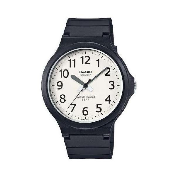 ■商品特徴カシオスタンダードのアナログモデル5気圧防水機能を備えたアナログウオッチです。ワイドでシンプルなフェイスがコーディネートに合わせやすいデザインです。・ 5気圧防水機能・ 電池寿命約3年・ ムーブメント日本製・ 組み立て中国・ サイ...