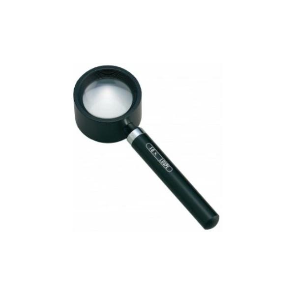 ◆商品特徴高品位の白ガラスレンズを採用した高倍率手持ちルーペです。使用時はレンズに目を近づけてお使用下さいませ。倍率/１５倍レンズ径/２０ｍｍガラスレンズ３枚構成重さ：３０g