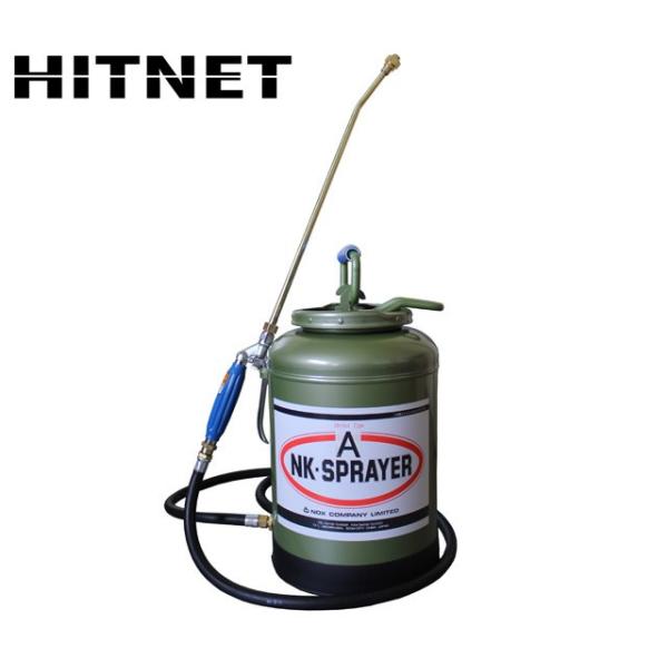 ノックス　NKスプレヤーA（アスファルト乳剤散布用）【特徴】● 鋼製なので耐衝撃性に優れ非常に長持ちします。  ふたは簡単に取り外しでき、口径が大きく注入が簡単です。  圧は手動で簡単に蓄圧できます。液は目印(8L)以内に入れて下さい。【使...