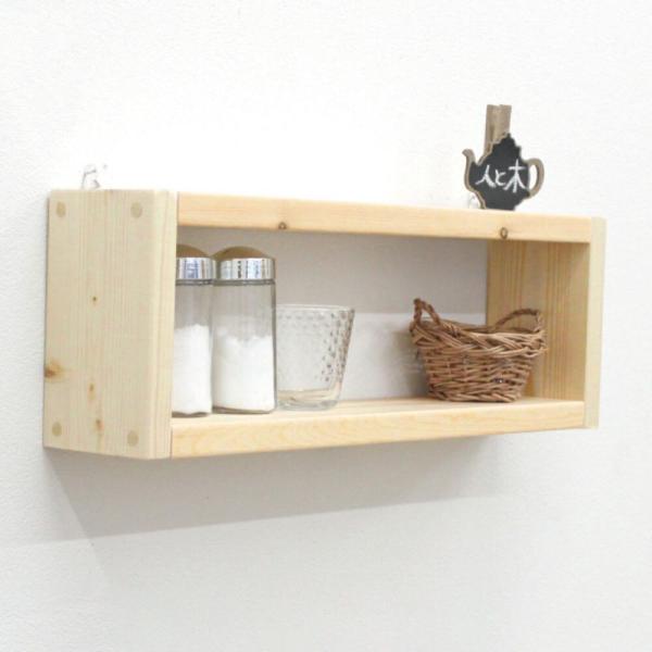 飾ったり収納したり、簡単に設置できる壁掛けタイプのラック棚。殺風景な壁が、かわいい収納スペースに早変わりします。リビングでは雑貨や小物を、子ども部屋ではお気に入りのおもちゃを、玄関では鍵や定期入れを、キッチンでは調味料を並べるなど使い方は自...