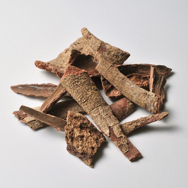 ※掲載のカラーサンプルをご参照ください。※100ｇでTシャツ1枚、または大き目のストール1本を染めることができます（素材や染め方よって濃度や色味が異なります）。◆【 ヤマモモ（山桃） 】◆ヤマモモ（山桃）は「ヤマモモ科ヤマモモ属」の常緑樹で...