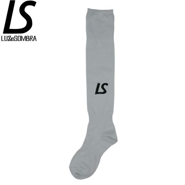 LSワンポイントの定番ジャガードソックスです。折り返しができるようにソックスの長さが長くなり、膝上まで伸ばしたLONG SOXスタイルも可能になりました。