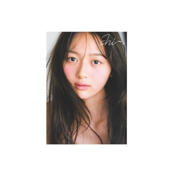 発売日:2025年12月 / ジャンル:アート・エンタメ / フォーマット:本 / 出版社:集英社 / 発売国:日本 / ISBN:9784087902082 / アーティストキーワード:加藤栞  / タイトルキーワード:写真集 フォトブッ...