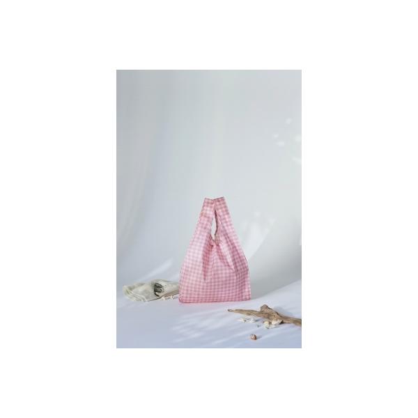 発売日:2026年04月 / ジャンル:実用・ホビー / フォーマット:本 / 出版社:宝島社 / 発売国:日本 / ISBN:9784299074119 / アーティストキーワード:ブランド付録つきアイテム ブランドムック　ファッション　...