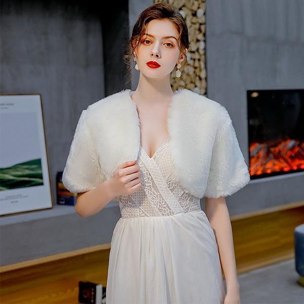 色：写真色素材：ポリアミド/ポリエステル配送について・入金確認後、2-4日以内の出荷となります。・配送はヤマト運輸、佐川急便でお届けいたします。キーワード：結婚式 婚活 披露宴 顔合わせ 二次会 同窓会 お呼ばれ 食事会 謝恩会 親族 七五...