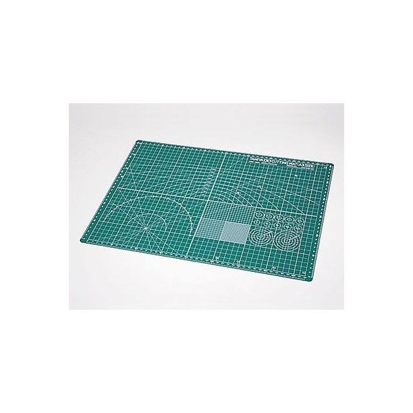 ニッパー・カッター No.76カッティングマット（A3サイズ）TAMIYA CUTTING MAT (A3 SIZE/GREEN)【 ワイドなA3サイズで余裕のスペースを確保 】 プラバンなどのカット作業やペーパークラフトの製作に便利です。...