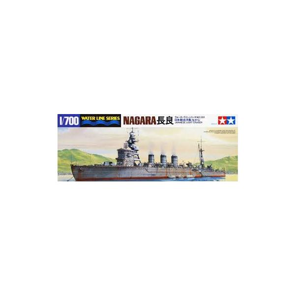 タミヤ (31322) 1/700 ウォーターラインシリーズ No.322 日本海軍 軽巡洋艦 長良 プラモデル 31322【大戦末期の姿で再現、大正生まれのベテラン軽巡洋艦】イギリス海軍巡洋艦をモデルに設計されたと言われる大正生まれの日本...