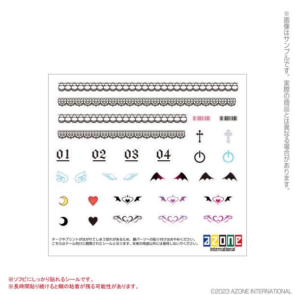 ソフビにしっかり貼れるシールです。アサルトリリィ、リルフェアリー、ミミーガーデンなど1/12 ピコニーモボディに※長時間貼り続けると糊の粘着が残る可能性があります。※チークやプリントがはがれてしまう可能性があるため、顔パーツへの貼り付けはお...