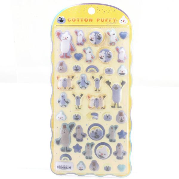 ころころかわいい立体的なフロッキー加工のカプセルシールです。販売サイズ：約H200×W95mmシール素材：PVC＋フロッキー加工
