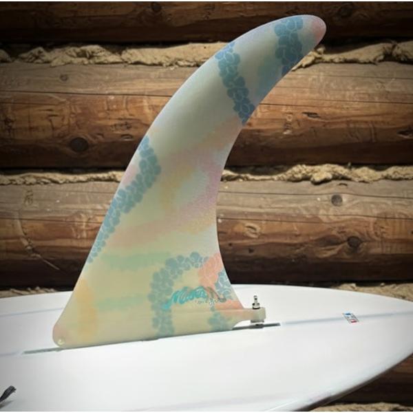 女性らしい柔らかなデザイン！汎用性がとにかく高く９’〜１０’までどんなタイプのロングボードにもフィットします！