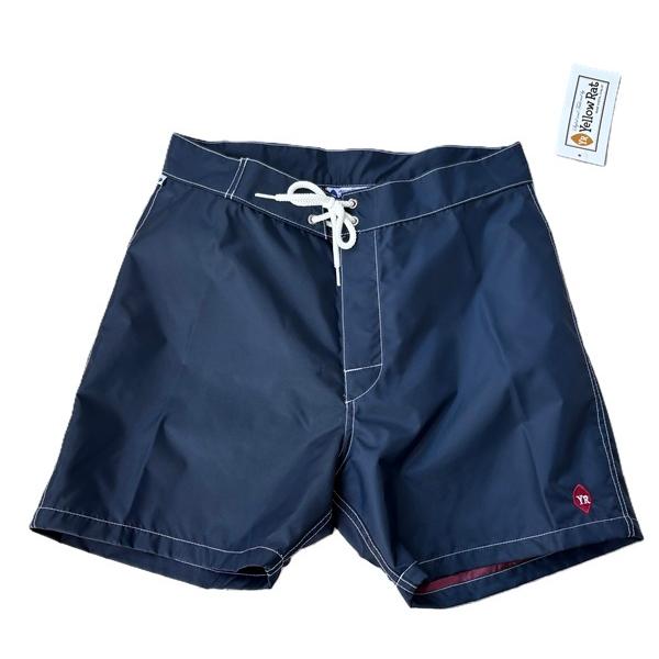 伝統のナイロンパンツ＋ソリッドカラーのドクラシック！平置実寸（30)腰周：78cm総丈：42cm股下：15cm裾幅：27cm平置実寸（32)腰周：83cm総丈：43cm股下：15.5cm裾幅：29cm