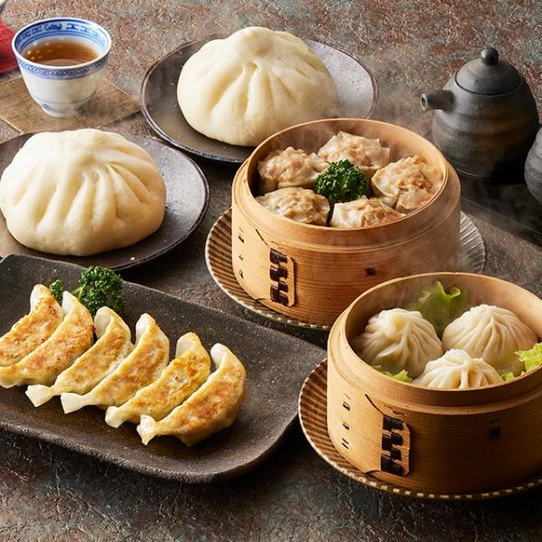 中華料理の名店「赤坂四川飯店」監修の 餃子 肉まん 小籠包 焼売などの点心を詰め合わせたセットです。どれも本格的な味に仕上げております。お歳暮 冬ギフト プレゼント おすすめ おしゃれ 有名 内祝い お返し お返し 期間限定品 期間限定ギフ...