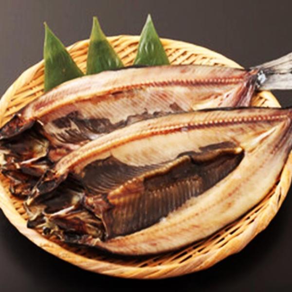 一夜干開きにしん(真空パック)×1枚近海ものより大きくて脂の乗ったロシア産のニシンを加工してます。『外国産の物はちょっと・・・』と言うお客様が結構いますが、このニシンは一味違います。大きさと言い、脂身と言い、最高です。熟練された絶妙な塩加減...