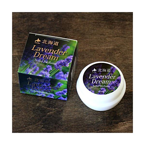 ラベンダーの爽やかな香りの練り香水。■成分：ミツロウ、米ぬか油、ラベンダー油、馬油、メチルパラペン、フェノキシエタノール、トコフェロール■保存方法：直射日光のあたる場所や高温多湿の場所を避け、冷暗な場所に保管してください。火気の側には絶対に...