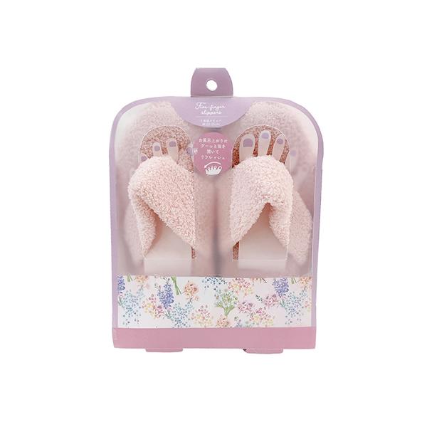 ぐいーんと足の指を開いて快感！身も心もリラックス＆リフレッシュ！ふわふわなパイル生地が足をやさしくいたわります。特に汗ばむ夏は洗えるのが嬉しい。かかと部分はすべり止めつきです。花柄のパッケージに入っていてギフトにもおすすめです！【商品名】5...