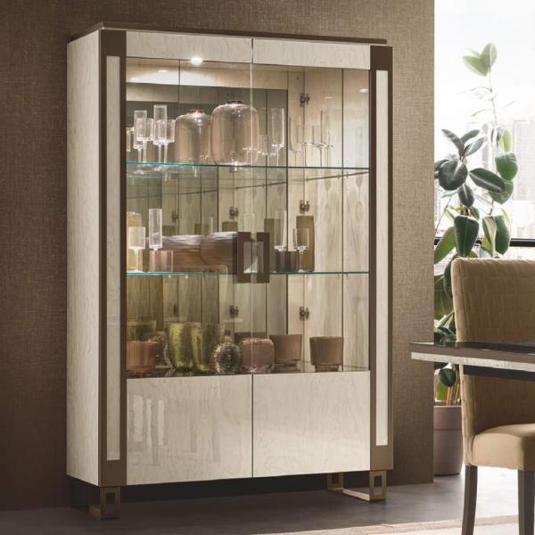 ※商品画像に含まれます備品等は含まれておりません。※ご使用モニターの発色具合により実際のものと色が異なる場合がございます。【寸　法】　Ｗ 132 × Ｄ 48 × Ｈ 201 cm【材　質】　MDF　化粧合板　天然木【仕　様】　ノックダウン...