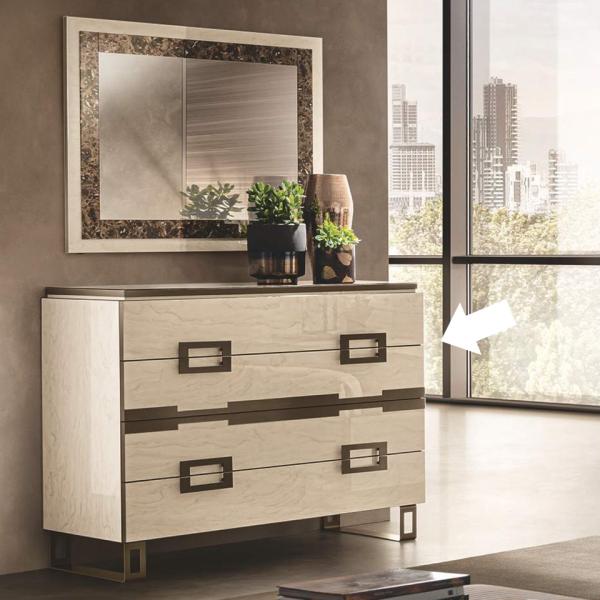 ◆イタリア・アレドクラシック社【POESIA ポエジア 】シリーズ。コンテンポラリースタイルを基調とし、リッチでスタイリッシュにトータルコーディネートができる家具となります。※商品画像に含まれます備品等は含まれておりません。※ご使用モニター...