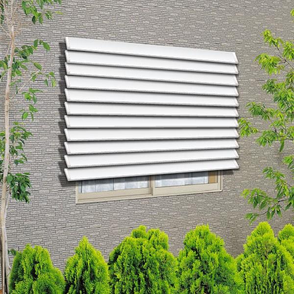 窓外部からの視線や日差しを遮ります。取付方法も簡単で浴室窓の覗き見対策などの防犯に人気があります。後払い可能【YKK】【YKK目隠し】【防犯】【サッシ】【アルミサッシ】【目隠し】【日除け】【日よけ】【採光】【窓ガラス】