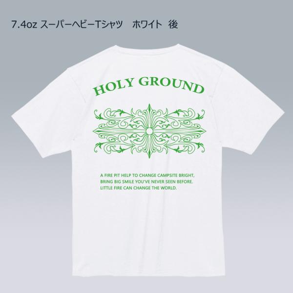 生地：7.4ozスーパーヘビー 厚手コットン100％色：ホワイト襟形状：クルーネック身丈：ノーマルサイズバックプリント柄：焚き火台「南十字」の蔦模様【ホーリーTシャツ】 おしゃれで快適な日常着の定番アイテム。バックプリントに焚き火台の絵柄を...