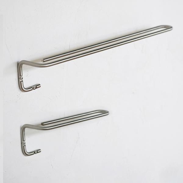 ren ステンレスタオルハンガーSサイズ/約w200×d65×h64mm素材/ステンレス※ステンレスネジ付デンマーク語で「清潔」という意味を持つ「 ren (レン) 」。シンプルさと機能美を兼ね備えたステンレスパーツシリーズです。「ren ...