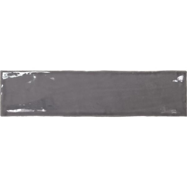 MASIA マシアハンドメイドの味わいがある古典的な壁タイル。わずかな凹凸と釉薬が、色に深みを添えています。【商品についてのご注意】●メンテナンスには、酸性やアルカリ性の洗剤・クレンザーは使用しないでください。●水掛かりの多い箇所へは使用し...