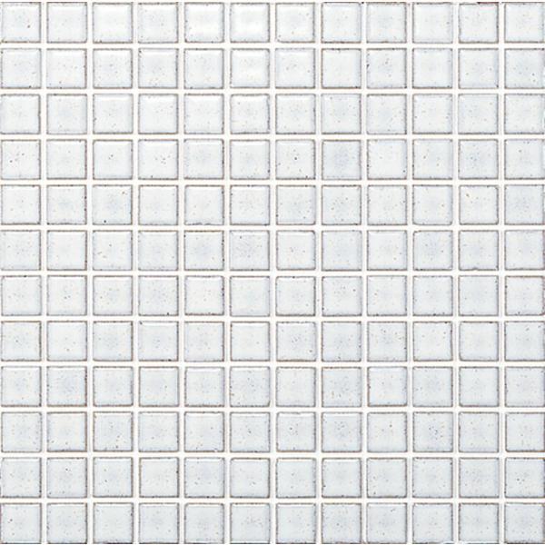 和の焼きものらしい表情と多様な形状が魅力のシリーズです★出荷単位：シート■スペック■使用箇所：屋内壁、浴室壁B1［磁器質］｜施釉・鋳込み成型1［磁器質］｜耐凍害商品名：インテリアモザイク　美釉彩（びゆうさい）形状名：25mm角ネット張り目地...