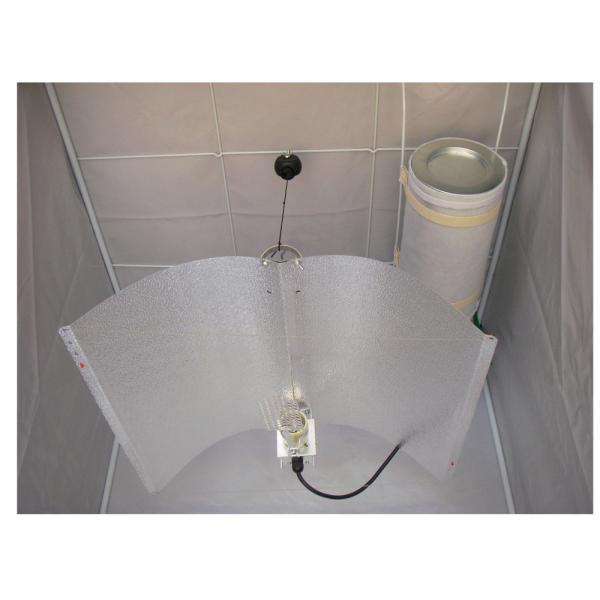 世界中で愛されている、ウィングタイプのリフレクターです。